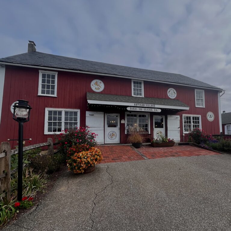 The Best Amish Gift Shops and Handcrafted Goods in Lancaster, PA | Bird ...