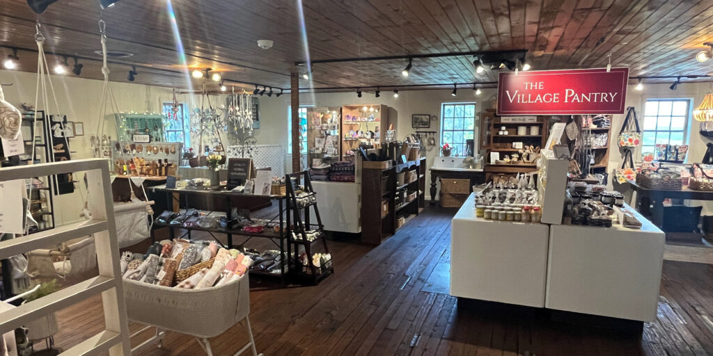 The Best Amish Gift Shops and Handcrafted Goods in Lancaster, PA | Bird ...